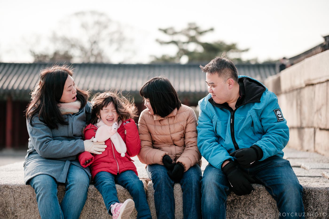 Late Autumn Portraits at Changgyeongung – Seoul South Korea Family ...